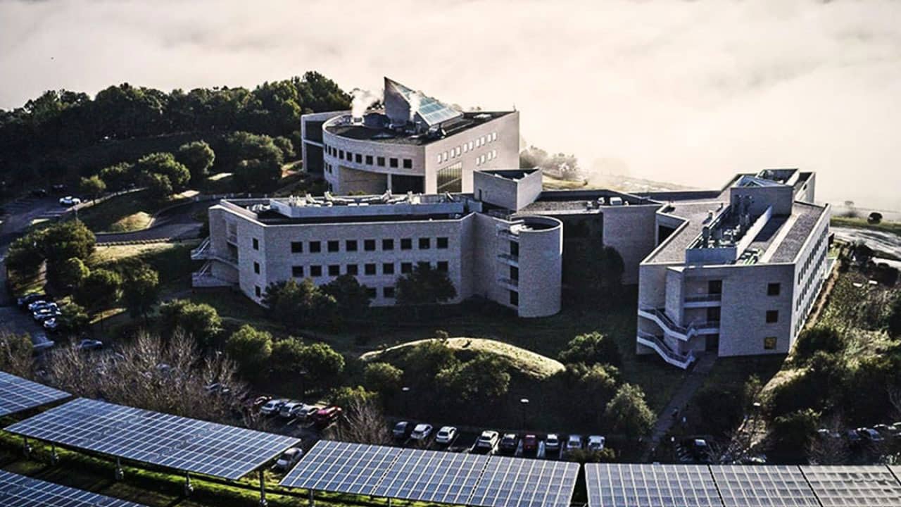 SenoTherapeutics Summit - Asa Andrew